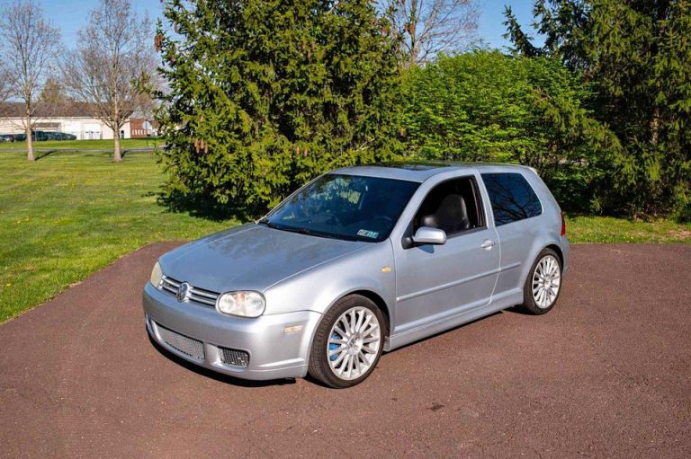 Which Mk4 Volkswagen R32 is for You? - Wolf and Mare